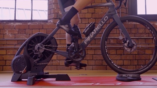 Indoor Bike Hometrainers – Elite